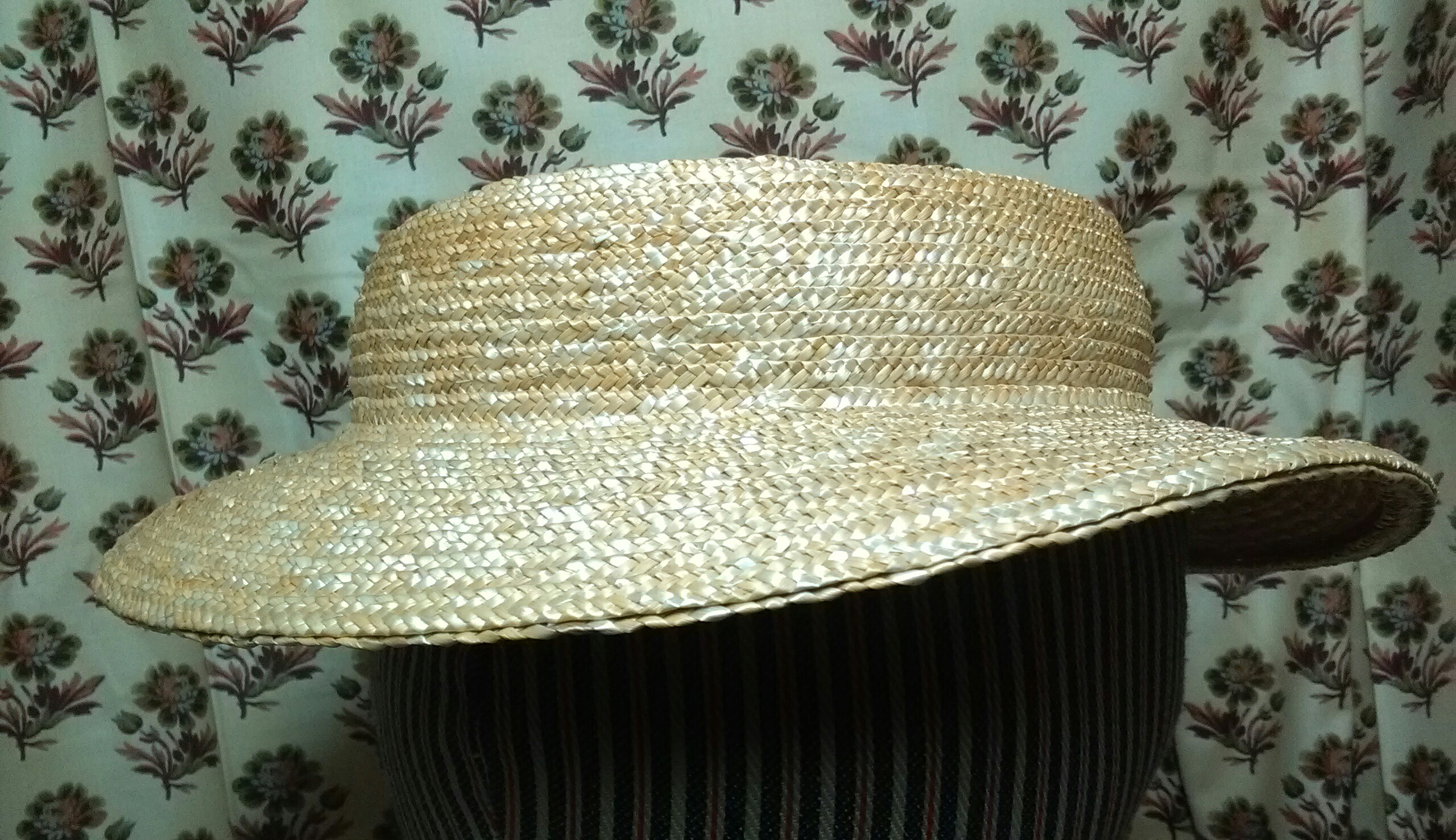 Tonight’s Millinery: Fashionable Shallow Crown | If I Had My Own Blue Box: