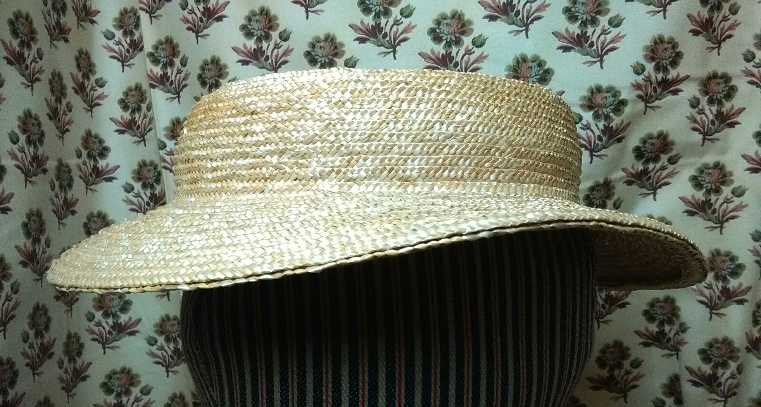 Tonight’s Millinery: Fashionable Shallow Crown | If I Had My Own Blue Box: