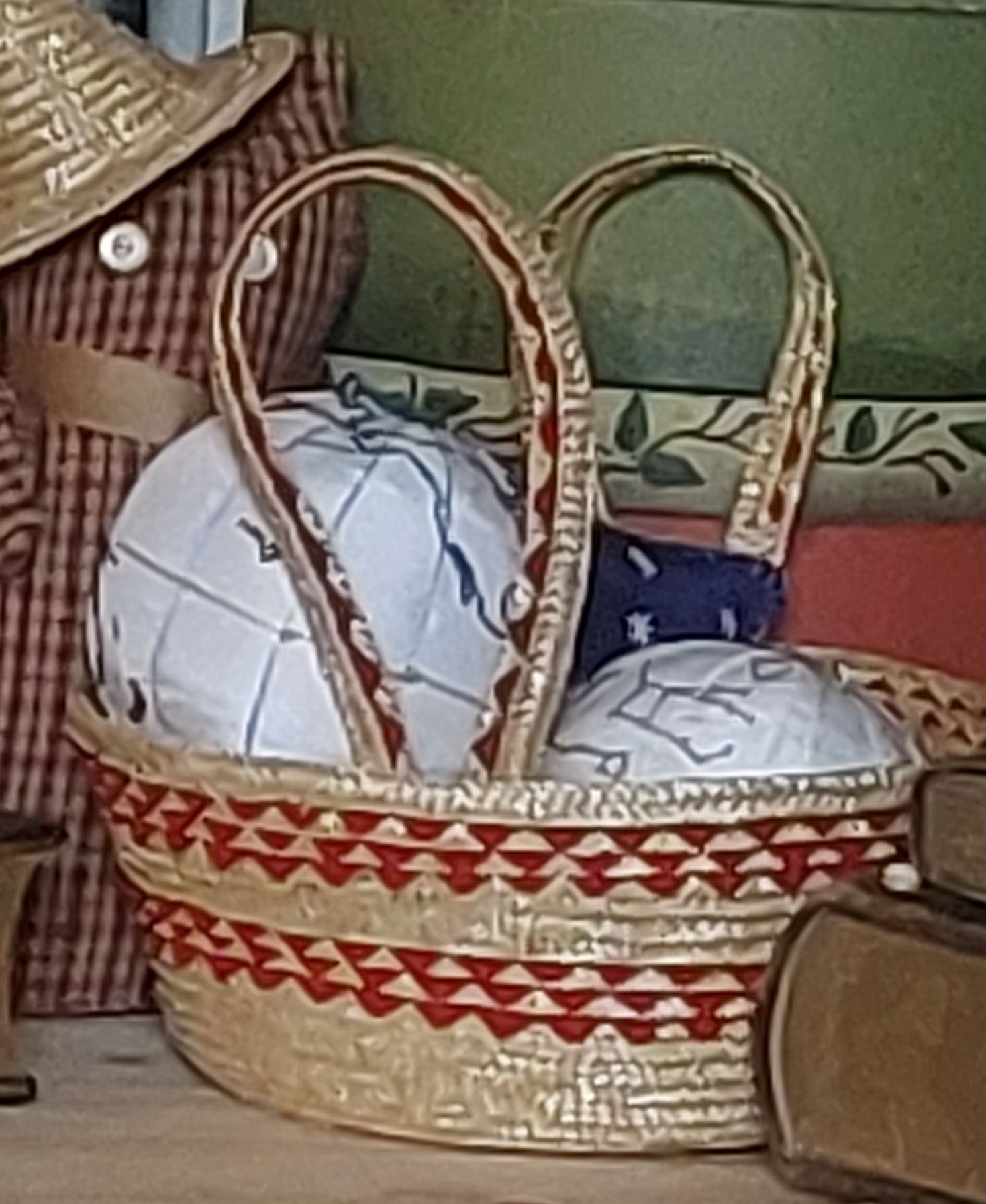 Wavey Braid: Where it was and was not seen | If I Had My Own Blue Box: